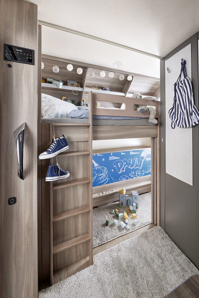 CarGO! Pomorze | Przyczepa kempingowa HOBBY Excellent Edition 490 KMF 2024